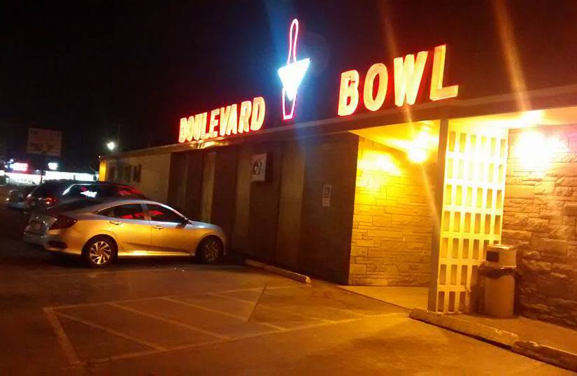 Boulevard Bowl: Bowling & Family Entertainment Center
